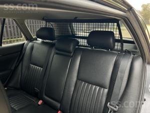 Pelēks Toyota Avensis 2009 Rīga, ar dzinēja tilpumu 2.20 L un nobraukumu 452 tūkst. km par 2490 €, foto 14 vietnē AUTOMOTO.COM.LV