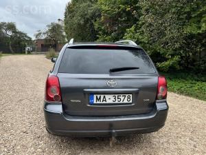 Pelēks Toyota Avensis 2009 Rīga, ar dzinēja tilpumu 2.20 L un nobraukumu 452 tūkst. km par 2490 €, foto 15 vietnē AUTOMOTO.COM.LV