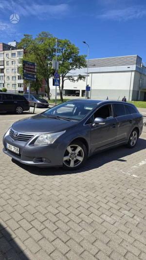 Серый Тойота Авенсис 2009 в Вильнюс, объемом двигателя 1.80 л и пробегом 301 тыс. км за 3700 €, фото 5 на AUTOMOTO.COM.LV