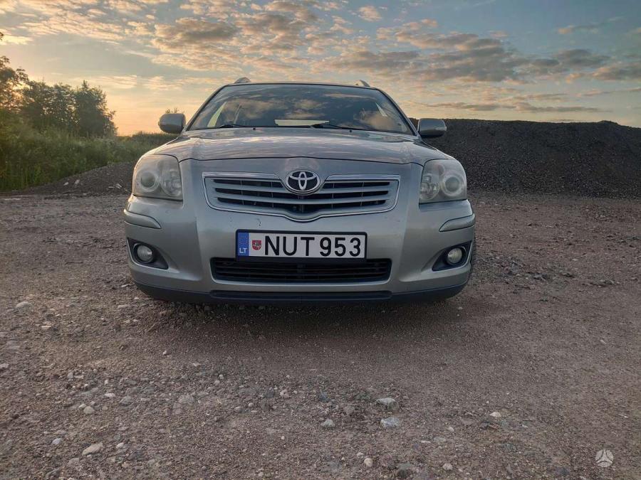 Grey Toyota Avensis 2009 in Vilnius, with an engine capacity of 2.00 L and mileage of 347 thousand km for 2400 €, photo 7 on AUTOMOTO.COM.LV