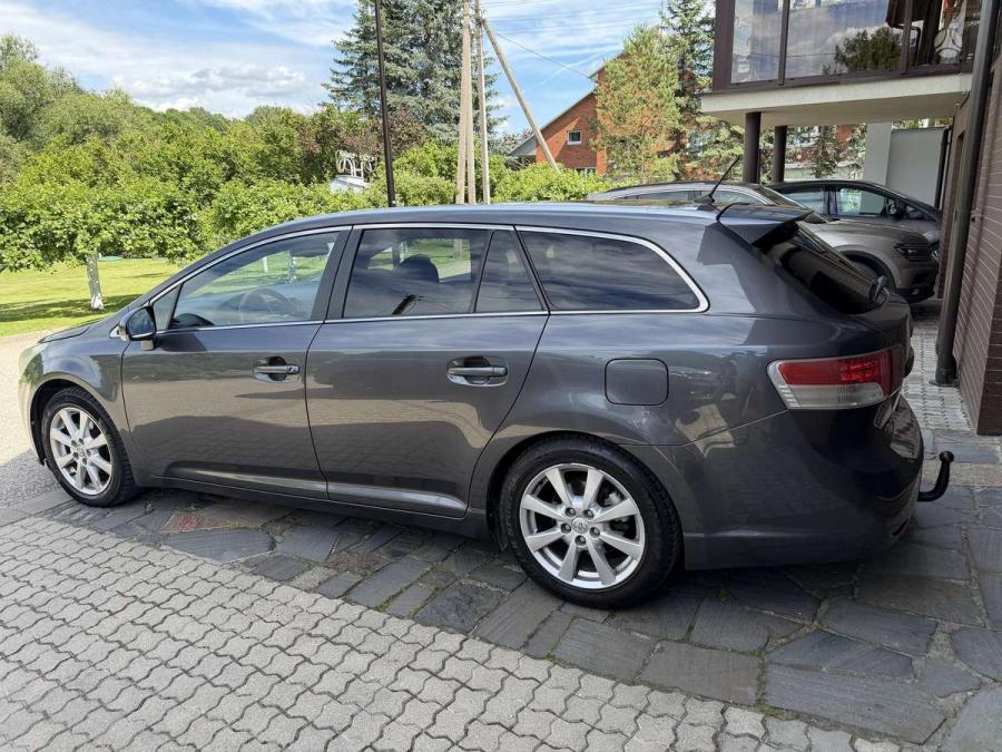 Серый Тойота Авенсис 2009 в Алитус, объемом двигателя 2.00 л и пробегом 252 тыс. км за 4850 €, фото 5 на AUTOMOTO.COM.LV