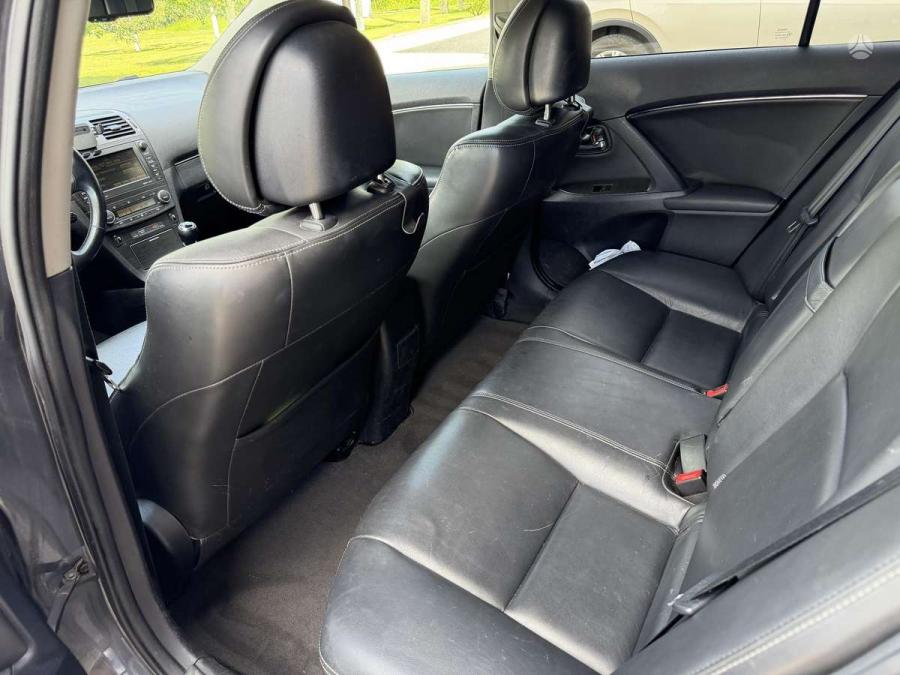Серый Тойота Авенсис 2009 в Алитус, объемом двигателя 2.00 л и пробегом 252 тыс. км за 4850 €, фото 24 на AUTOMOTO.COM.LV