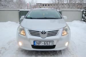 Pelēks Toyota Avensis 2009 Jēkabpils, ar dzinēja tilpumu 2.20 L un nobraukumu 255 tūkst. km par 5770 €, foto 5 vietnē AUTOMOTO.COM.LV