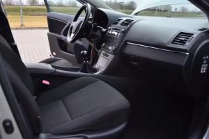 Pelēks Toyota Avensis 2009 Jēkabpils, ar dzinēja tilpumu 2.00 L un nobraukumu 213 tūkst. km par 6100 €, foto 9 vietnē AUTOMOTO.COM.LV