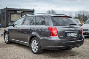 Серый Тойота Авенсис 2009 в Лиепая, объемом двигателя 2.00 л и пробегом 215 тыс. км за 4650 €, фото 3 на AUTOMOTO.COM.LV