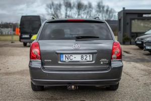 Серый Тойота Авенсис 2009 в Лиепая, объемом двигателя 2.00 л и пробегом 215 тыс. км за 4650 €, фото 4 на AUTOMOTO.COM.LV
