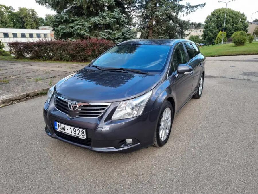 Pelēks Toyota Avensis 2009 Jēkabpils, ar dzinēja tilpumu 2.00 L un nobraukumu 288 tūkst. km par 4990 €, foto 3 vietnē AUTOMOTO.COM.LV