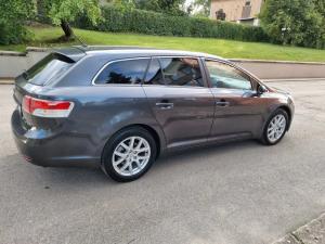 Pelēks Toyota Avensis 2009 Jēkabpils, ar dzinēja tilpumu 2.00 L un nobraukumu 288 tūkst. km par 4990 €, foto 8 vietnē AUTOMOTO.COM.LV