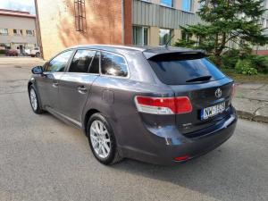Pelēks Toyota Avensis 2009 Jēkabpils, ar dzinēja tilpumu 2.00 L un nobraukumu 288 tūkst. km par 4990 €, foto 11 vietnē AUTOMOTO.COM.LV