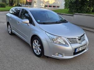 Grey Toyota Avensis 2009 in Jekabpils, with an engine capacity of 2.20 L and mileage of 284 thousand km for 4200 €, photo 5 on AUTOMOTO.COM.LV