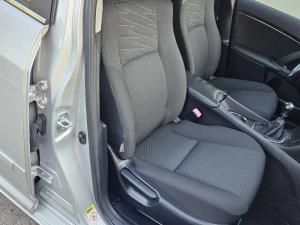 Grey Toyota Avensis 2009 in Jekabpils, with an engine capacity of 2.20 L and mileage of 284 thousand km for 4200 €, photo 23 on AUTOMOTO.COM.LV
