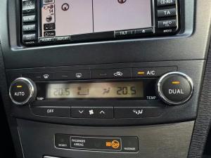 Pelēks Toyota Avensis 2009 Rīga, ar dzinēja tilpumu 2.00 L un nobraukumu 359 tūkst. km par 2890 €, foto 13 vietnē AUTOMOTO.COM.LV