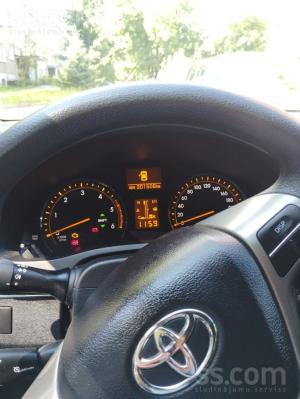 Pelēks Toyota Avensis 2009 Rīga, ar dzinēja tilpumu 2.00 L un nobraukumu 300 tūkst. km par 2500 €, foto 6 vietnē AUTOMOTO.COM.LV