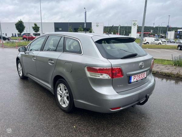 Серый Тойота Авенсис 2009 в Вильнюс, объемом двигателя 1.80 л и пробегом 238 тыс. км за 5650 €, фото 7 на AUTOMOTO.COM.LV