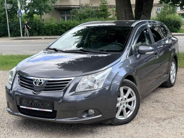 Pelēks Toyota Avensis 2009 Ukmergė, ar dzinēja tilpumu 2.00 L un nobraukumu 200 tūkst. km par 4450 €, foto 3 vietnē AUTOMOTO.COM.LV