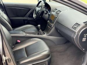 Серый Тойота Авенсис 2009 в Укмерге, объемом двигателя 2.00 л и пробегом 200 тыс. км за 4450 €, фото 7 на AUTOMOTO.COM.LV