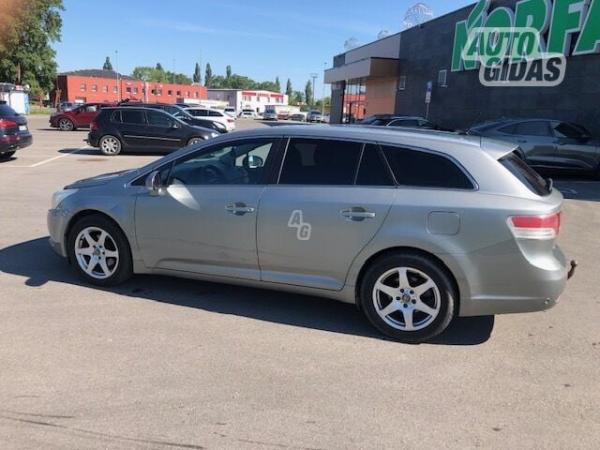 Grey Toyota Avensis 2009 in Klaipeda, with an engine capacity of 2.00 L and mileage of 304 thousand km for 2450 €, photo 3 on AUTOMOTO.COM.LV