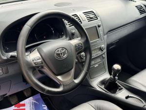 Grey Toyota Avensis 2009 in Ukmerge, with an engine capacity of 2.00 L and mileage of 280 thousand km for 4650 €, photo 8 on AUTOMOTO.COM.LV