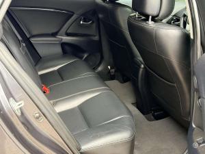 Grey Toyota Avensis 2009 in Ukmerge, with an engine capacity of 2.00 L and mileage of 280 thousand km for 4650 €, photo 14 on AUTOMOTO.COM.LV