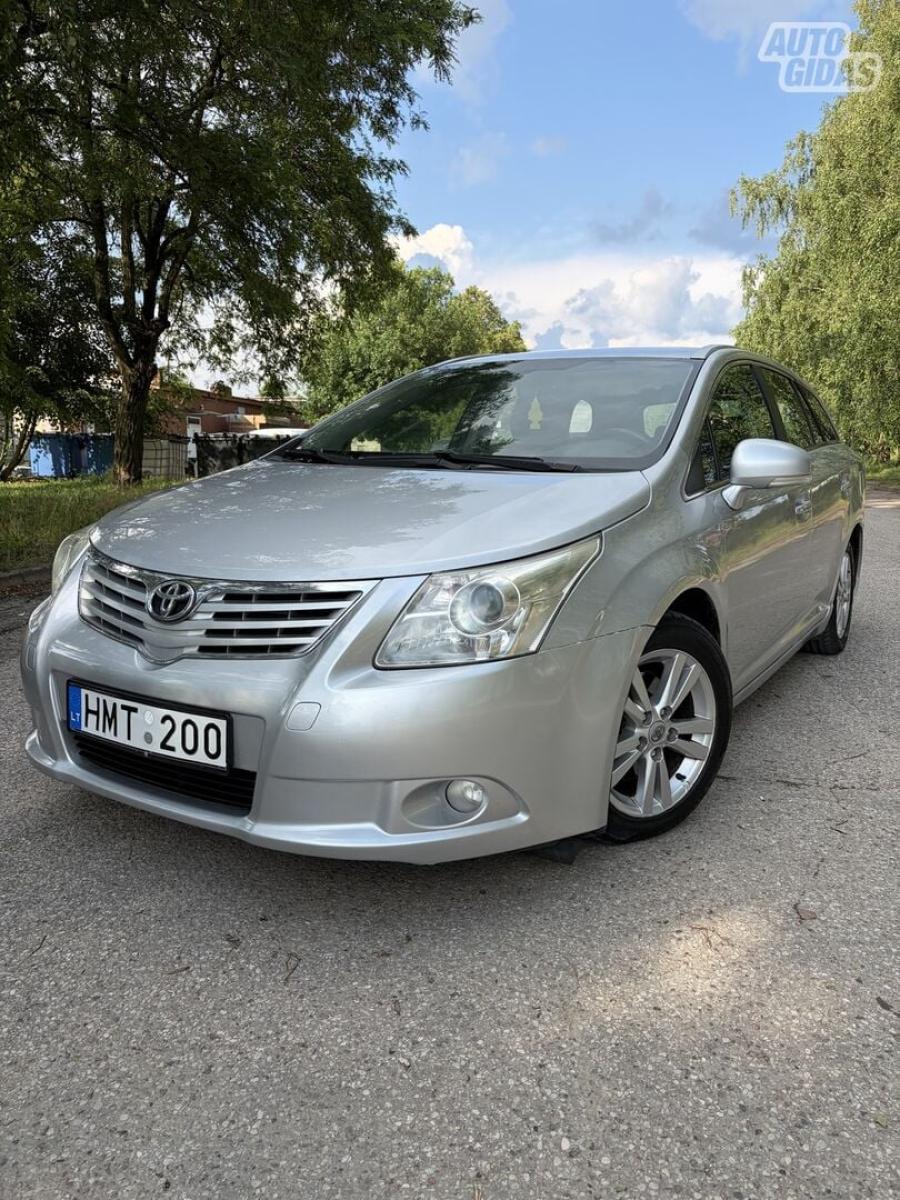 Серый Тойота Авенсис 2009 в Алитус, объемом двигателя 2.00 л и пробегом 450 тыс. км за 2200 €, фото 1 на AUTOMOTO.COM.LV