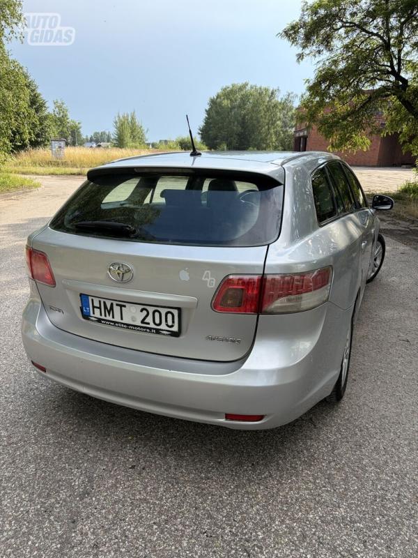 Grey Toyota Avensis 2009 in Alytus, with an engine capacity of 2.00 L and mileage of 450 thousand km for 2200 €, photo 4 on AUTOMOTO.COM.LV