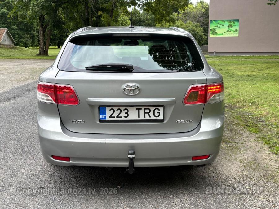 Серый Тойота Авенсис 2009 в Пайде, объемом двигателя 2.00 л и пробегом 343 тыс. км за 3799 €, фото 8 на AUTOMOTO.COM.LV