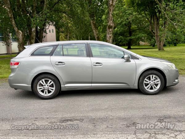 Серый Тойота Авенсис 2009 в Пайде, объемом двигателя 2.00 л и пробегом 343 тыс. км за 3799 €, фото 8 на AUTOMOTO.COM.LV