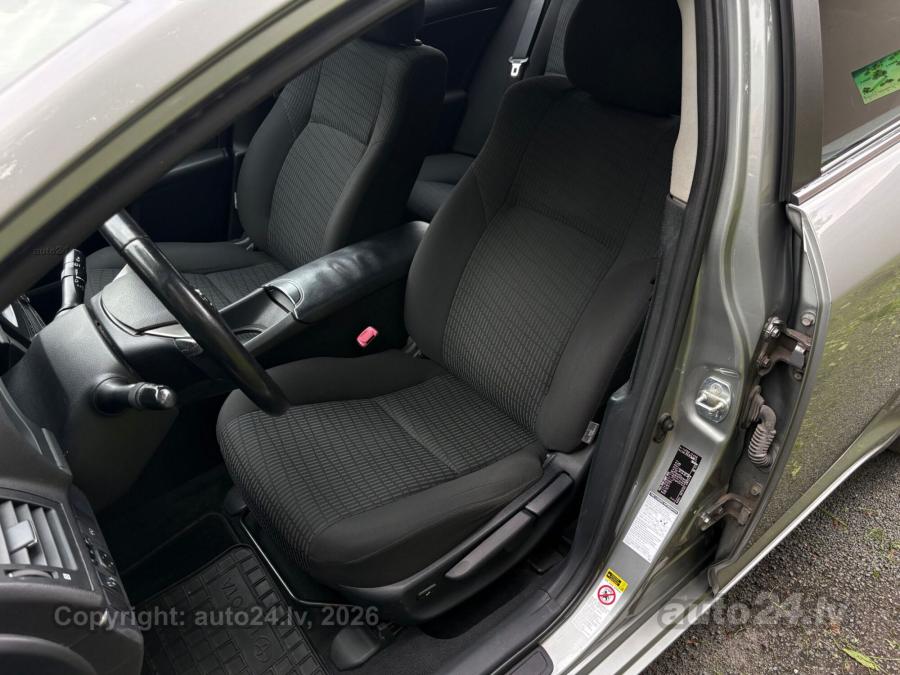 Серый Тойота Авенсис 2009 в Пайде, объемом двигателя 2.00 л и пробегом 343 тыс. км за 3799 €, фото 13 на AUTOMOTO.COM.LV