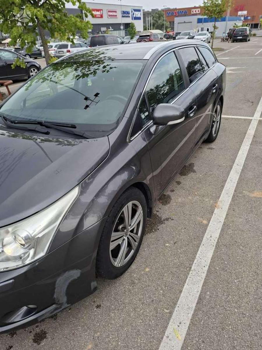 Pelēks Toyota Avensis 2009 Šauļi, ar dzinēja tilpumu 2.00 L un nobraukumu 310 tūkst. km par 2500 €, foto 7 vietnē AUTOMOTO.COM.LV