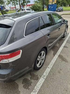 Pelēks Toyota Avensis 2009 Šauļi, ar dzinēja tilpumu 2.00 L un nobraukumu 310 tūkst. km par 2500 €, foto 8 vietnē AUTOMOTO.COM.LV