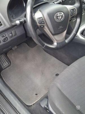 Pelēks Toyota Avensis 2009 Šauļi, ar dzinēja tilpumu 2.00 L un nobraukumu 310 tūkst. km par 2500 €, foto 16 vietnē AUTOMOTO.COM.LV