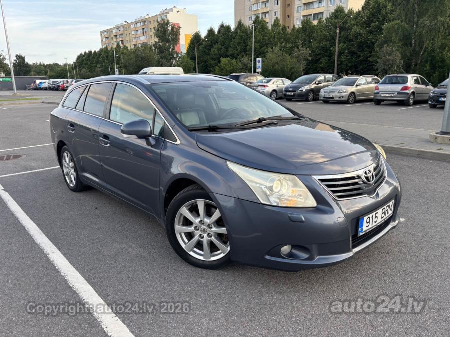 Серый Тойота Авенсис 2009 в Таллин, объемом двигателя 2.20 л и пробегом 312 тыс. км за 3299 €, фото 5 на AUTOMOTO.COM.LV