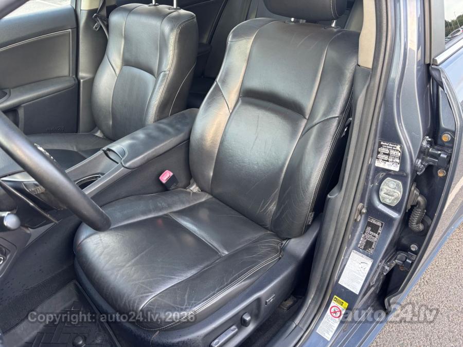 Серый Тойота Авенсис 2009 в Таллин, объемом двигателя 2.20 л и пробегом 312 тыс. км за 3299 €, фото 11 на AUTOMOTO.COM.LV