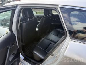Серый Тойота Авенсис 2009 в Даугавпилс, объемом двигателя 2.00 л и пробегом 451 тыс. км за 2300 €, фото 6 на AUTOMOTO.COM.LV