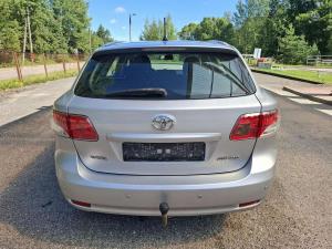 Pelēks Toyota Avensis 2009 Utena, ar dzinēja tilpumu 2.00 L un nobraukumu 310 tūkst. km par 3350 €, foto 7 vietnē AUTOMOTO.COM.LV