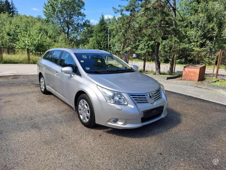 Pelēks Toyota Avensis 2009 Utena, ar dzinēja tilpumu 2.00 L un nobraukumu 310 tūkst. km par 3350 €, foto 19 vietnē AUTOMOTO.COM.LV
