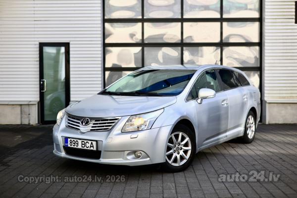 Grey Toyota Avensis 2009 in Tallinn, with an engine capacity of 1.80 L and mileage of 399 thousand km for 2800 €, photo 2 on AUTOMOTO.COM.LV