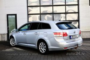 Grey Toyota Avensis 2009 in Tallinn, with an engine capacity of 1.80 L and mileage of 399 thousand km for 2800 €, photo 4 on AUTOMOTO.COM.LV