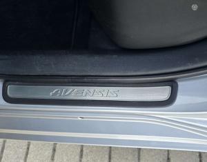 Pelēks Toyota Avensis 2009 Panevēža, ar dzinēja tilpumu 2.23 L un nobraukumu 247 tūkst. km par 4999 €, foto 34 vietnē AUTOMOTO.COM.LV