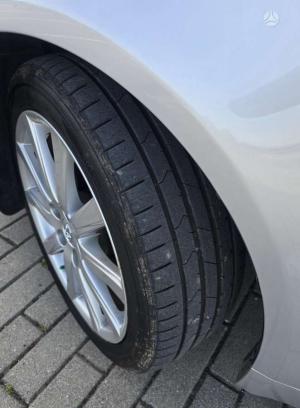 Pelēks Toyota Avensis 2009 Panevēža, ar dzinēja tilpumu 2.23 L un nobraukumu 247 tūkst. km par 4999 €, foto 36 vietnē AUTOMOTO.COM.LV