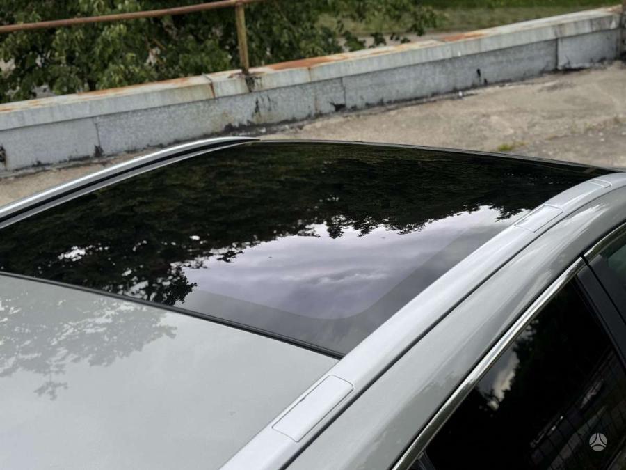 Pelēks Toyota Avensis 2009 Viļņa, ar dzinēja tilpumu 2.00 L un nobraukumu 291 tūkst. km par 3900 €, foto 17 vietnē AUTOMOTO.COM.LV