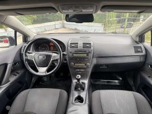 Pelēks Toyota Avensis 2009 Viļņa, ar dzinēja tilpumu 2.00 L un nobraukumu 291 tūkst. km par 3900 €, foto 21 vietnē AUTOMOTO.COM.LV