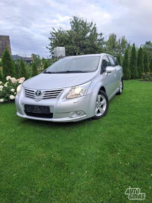 Pelēks Toyota Avensis 2009 Viļņa, ar dzinēja tilpumu 2.00 L un nobraukumu 330 tūkst. km par 3450 €, foto  vietnē AUTOMOTO.COM.LV