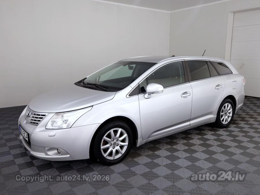 Серый Тойота Авенсис 2009 в Таллин, объемом двигателя 1.80 л и пробегом 399 тыс. км за 2699 €, фото 3 на AUTOMOTO.COM.LV