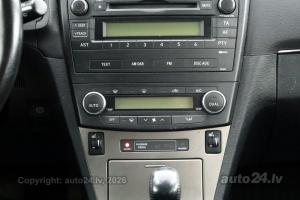 Серый Тойота Авенсис 2009 в Таллин, объемом двигателя 1.80 л и пробегом 399 тыс. км за 2699 €, фото 9 на AUTOMOTO.COM.LV