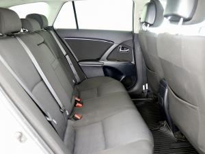 Серый Тойота Авенсис 2009 в Таллин, объемом двигателя 1.80 л и пробегом 399 тыс. км за 2699 €, фото 8 на AUTOMOTO.COM.LV