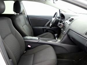 Серый Тойота Авенсис 2009 в Таллин, объемом двигателя 1.80 л и пробегом 399 тыс. км за 2699 €, фото 15 на AUTOMOTO.COM.LV