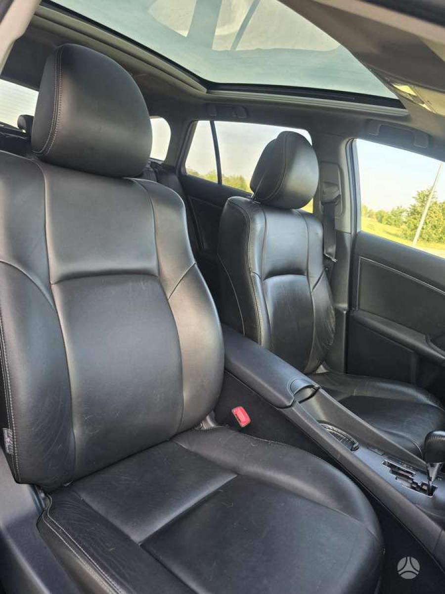 Pelēks Toyota Avensis 2009 Panevēža, ar dzinēja tilpumu 2.23 L un nobraukumu 247 tūkst. km par 4499 €, foto 13 vietnē AUTOMOTO.COM.LV