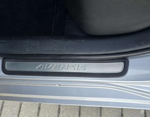 Pelēks Toyota Avensis 2009 Panevēža, ar dzinēja tilpumu 2.23 L un nobraukumu 247 tūkst. km par 4499 €, foto 32 vietnē AUTOMOTO.COM.LV