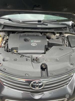 Pelēks Toyota Avensis 2009 Viļņa, ar dzinēja tilpumu 2.23 L un nobraukumu 183 tūkst. km par 4900 €, foto 15 vietnē AUTOMOTO.COM.LV